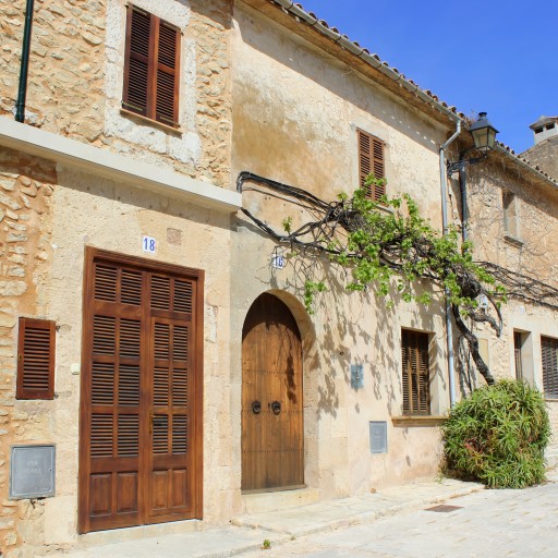 Algaida, Spain - Travel Guide 2025